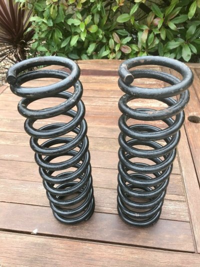 Mercedes W201 coil springs. What do the coloured dots signify? | Wheels ...