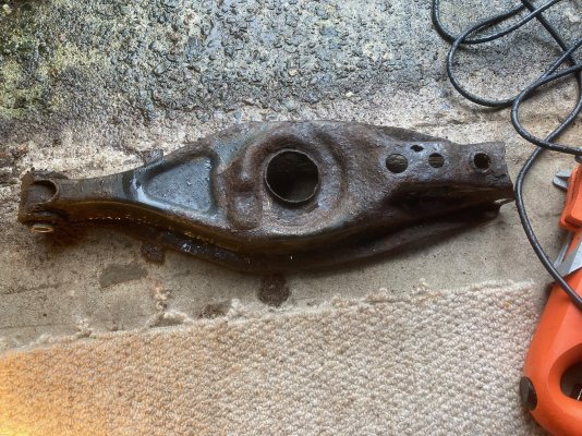 Rusted Control Arms | Wheels, Tyres, Brakes & Suspension | MBClub UK ...