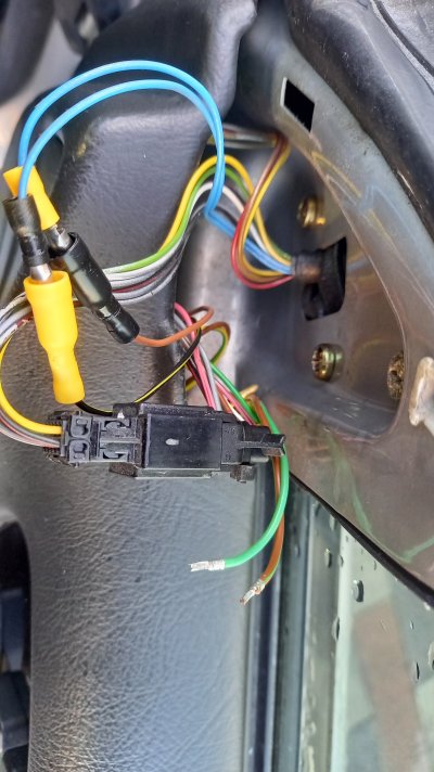 W208 - Door mirror | Mercedes-Benz Forum