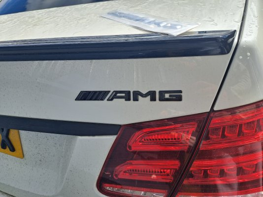 AMG Bonnet Badge | AMG Lounge | MBClub UK - Bringing together Mercedes ...