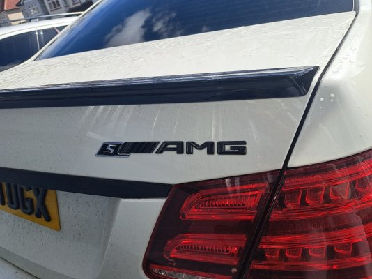 AMG Bonnet Badge | AMG Lounge | MBClub UK - Bringing together Mercedes ...