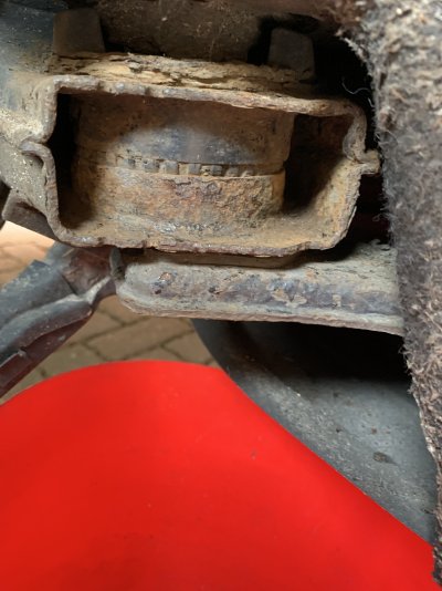 W212 Rear subframe | Wheels, Tyres, Brakes & Suspension | MBClub UK ...