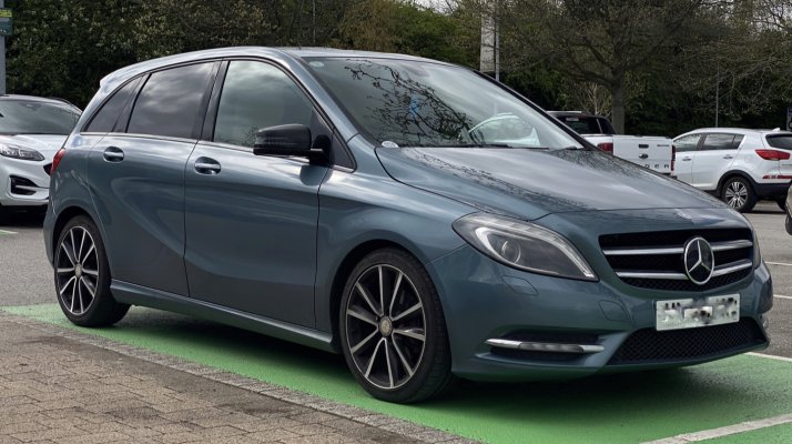 (62) B Class Front Upper Grille Options | Bodywork | MBClub UK ...