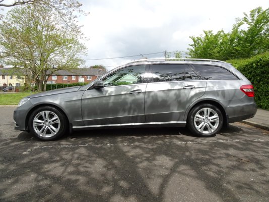 [SOLD] - Totally Immaculate W212 Eclass E220 Cdi Estate | Mercedes Cars ...