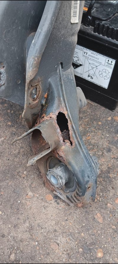 Rear subframe corrosion - UK | Bodywork | Page 3 | MBClub UK - Bringing ...