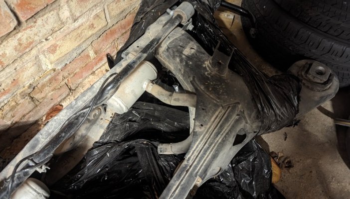 W211/W219 AMG rear subframe (complete with wheel carriers and arms ...