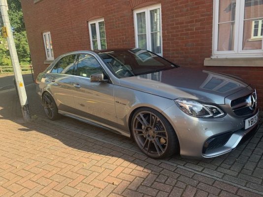 Lowering, Spacing and changing the wheels on my W213 | Wheels, Tyres ...