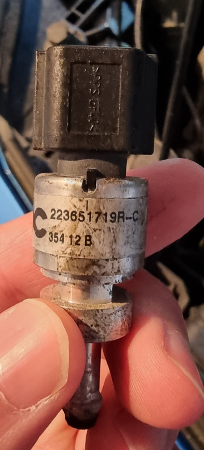 Exhaust back pressure sensor pipe blocked | Engine | MBClub UK ...