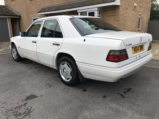 [SOLD] - 1995 Facelift W124 E300D only 58k miles. Fantastic condition ...