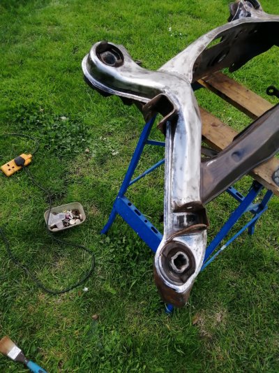 SLK R170 Rear Subframe de-rust | Wheels, Tyres, Brakes & Suspension ...