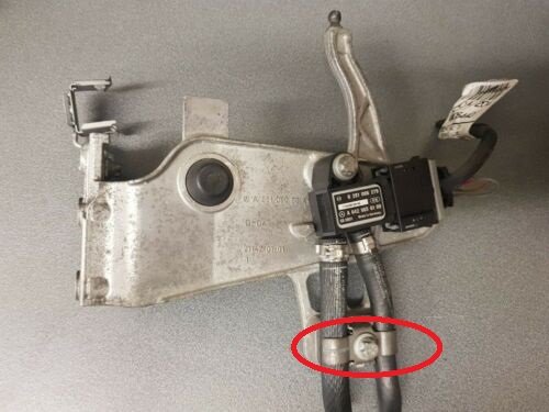 DPF Sensor Hose Clamp | Parts, Maintenance & Servicing | MBClub UK ...