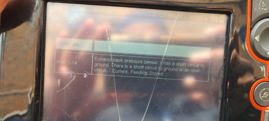 Back pressure sensor Location A180 1.5D 2013 Bluemotion | Engine ...