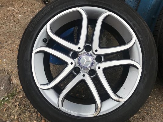 [SOLD] - Set of 4 Genuine 17" MB wheels with 225/45ZR17 tyres with 7mm ...