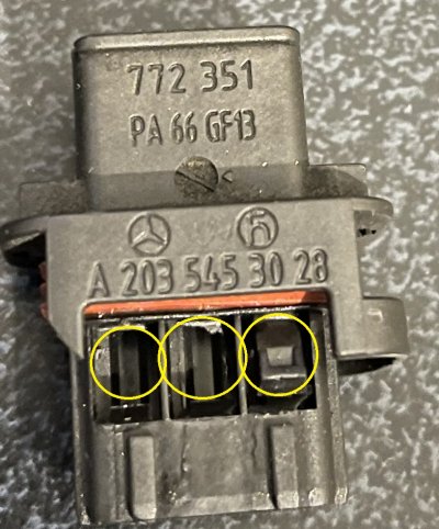 HOW TO: Change M113/K Ignition Coil electrical connector plugs | HOWTO ...