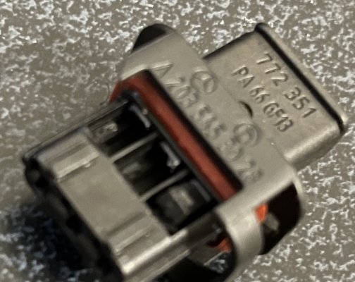 HOW TO: Change M113/K Ignition Coil electrical connector plugs | HOWTO ...