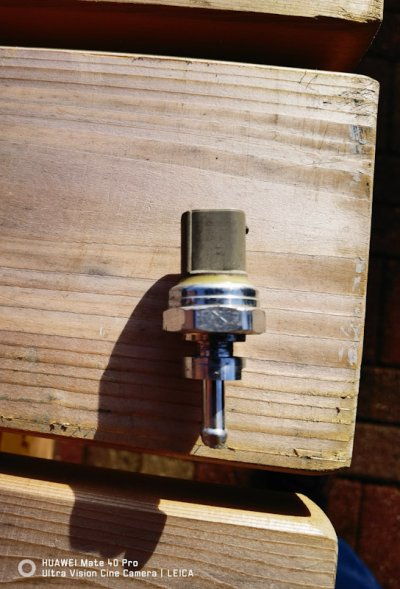 Back pressure sensor Location A180 1.5D 2013 Bluemotion | Engine ...